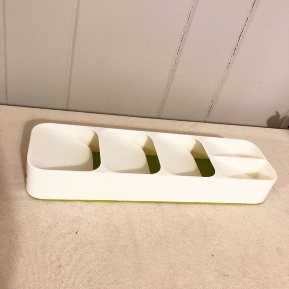 Joseph Joseph | Kitchen | Joseph Joseph Drawerstore Compact Cutlery ...